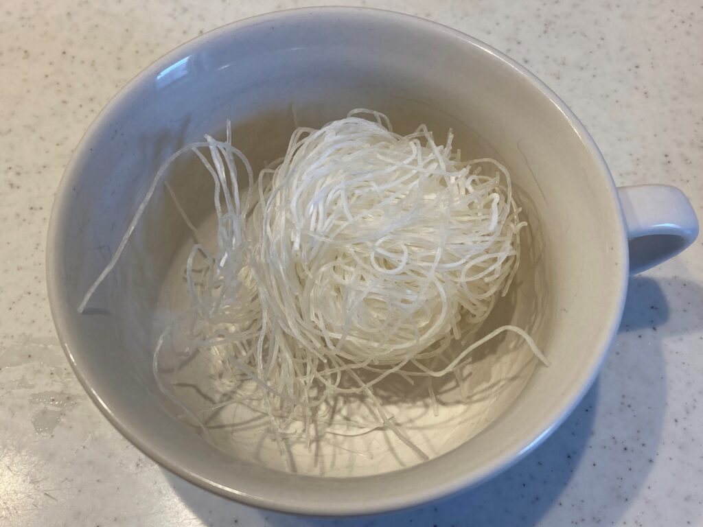 業務スーパーの即席はるさめは、小分けになっていて使いやすい♪ | 業スーおすすめブログ